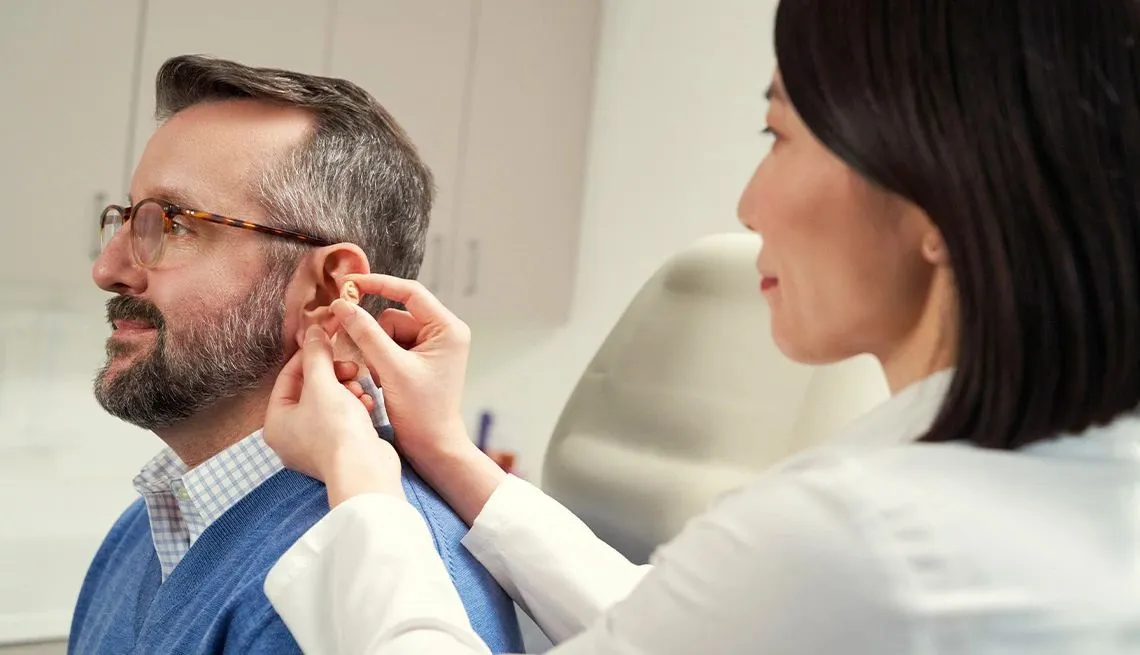 Advanced Hearing Solutions: Redefining Clarity & Comfort - ELHearing